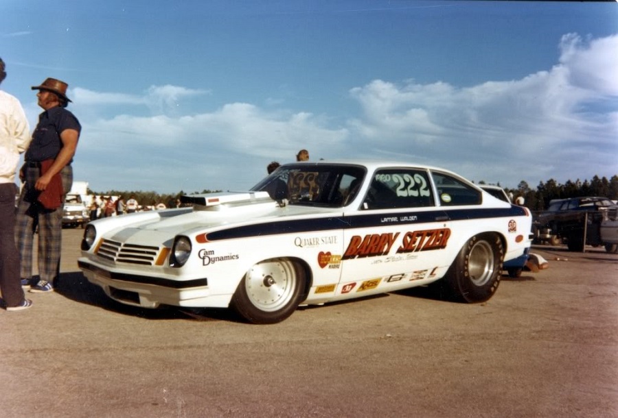 Photo: Barry Setzer Vega in white | PRO STOCKS album | LOUD-PEDAL ...