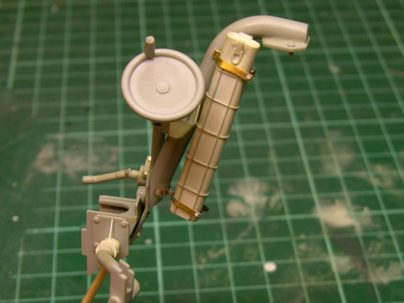 Photo: Turret MG34 spare barrel container | Kingtiger 1/16 (Trumpeter ...