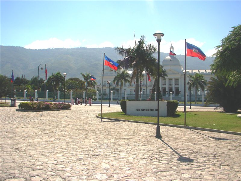 Photo: Champs de Mars. | Haiti, Port-au-Prince by Manny Ardouin. album ...