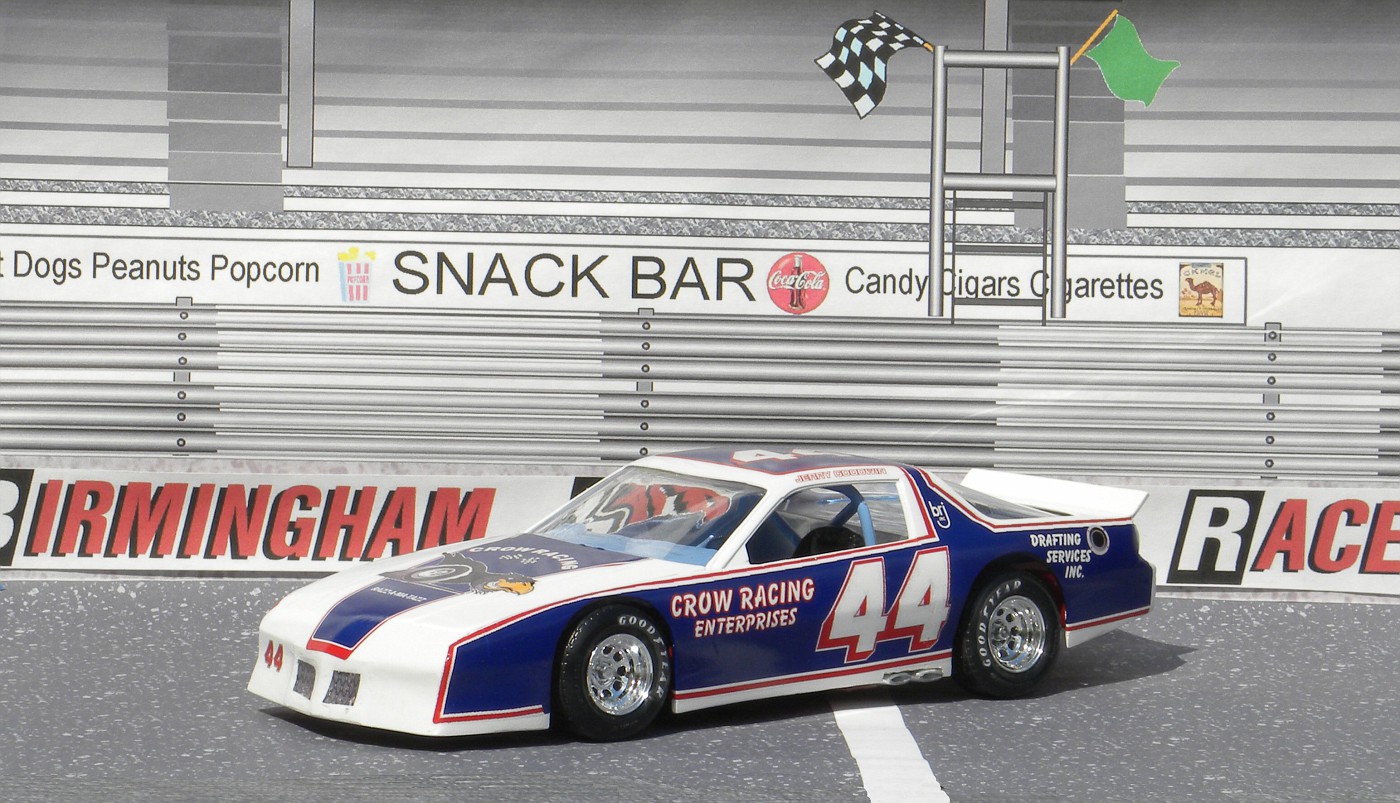 Photo: Jerry Goodwin 2 | MODELS BY JERRY HEIS, JIM NIEDERMAYER AND ...