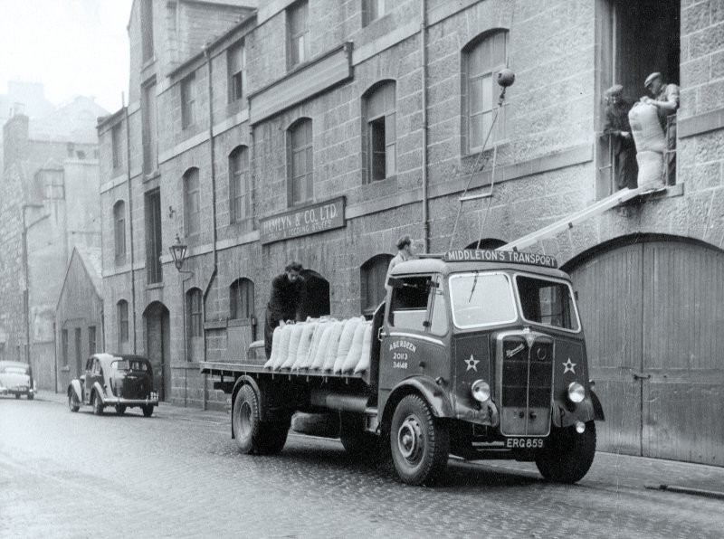 Photo: ERG859 AEC Monarch Middleton, Aberdeen | 1950's album | Boballoa ...