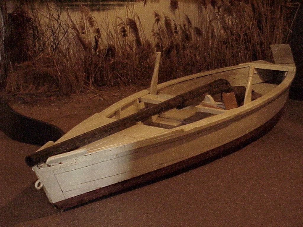 Punt Gun Boat