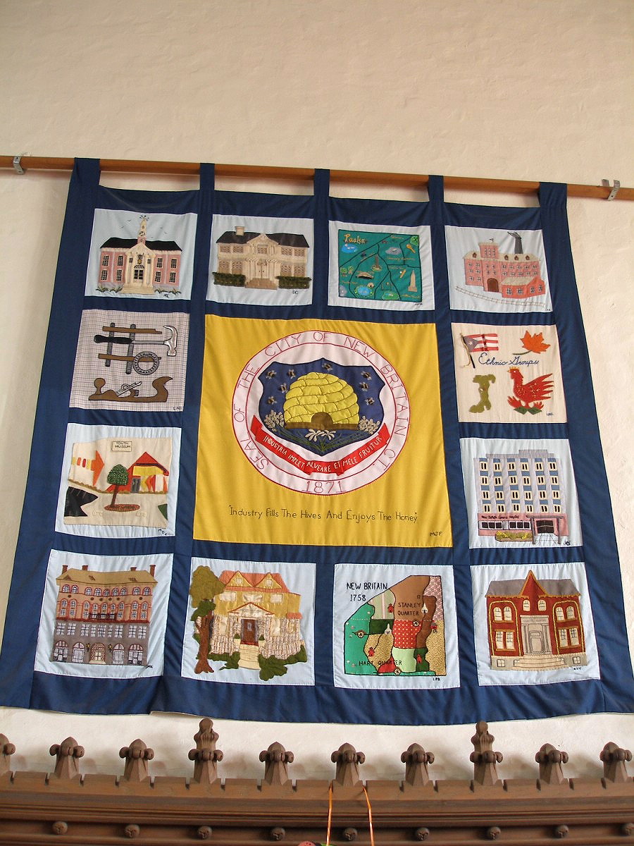 Photo: NEW BRITAIN - PUBLIC LIBRARY - QUILT - 01.jpg | NEW BRITAIN, CT ...