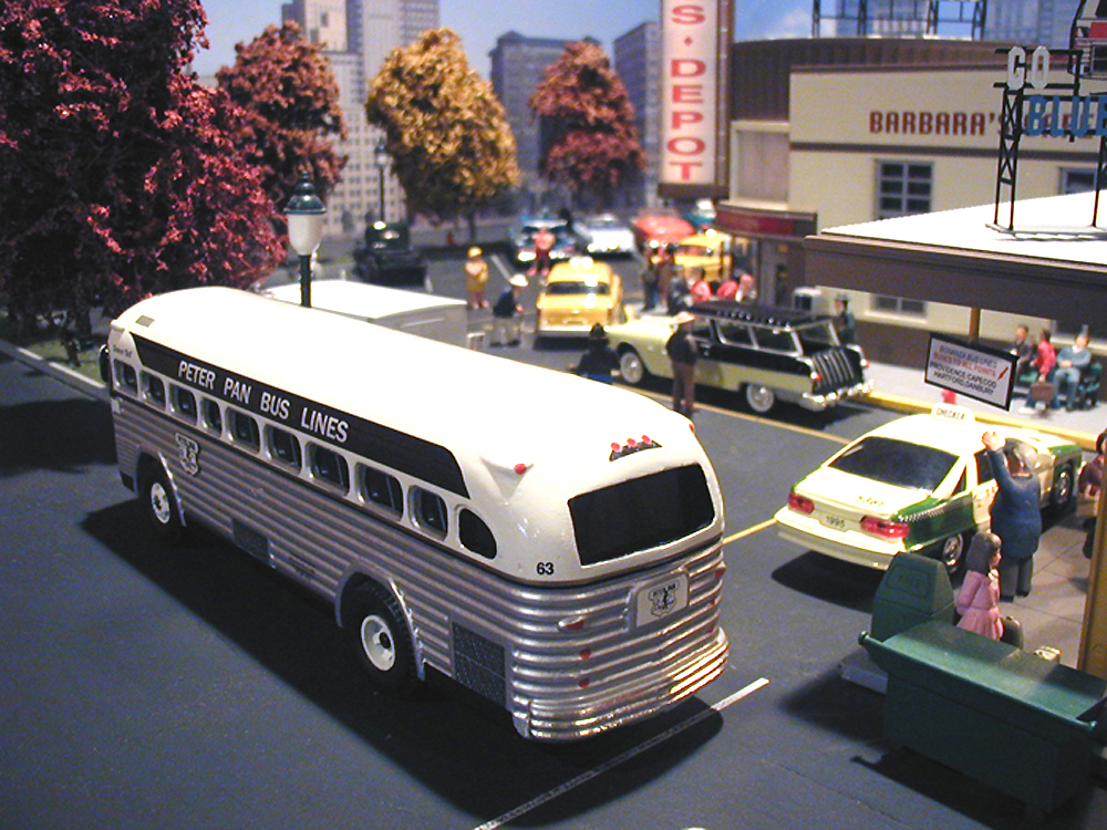 Photo: Peter Pan Bus Lines (Springfield Ma.) PD4103 | GENERAL MOTORS ...