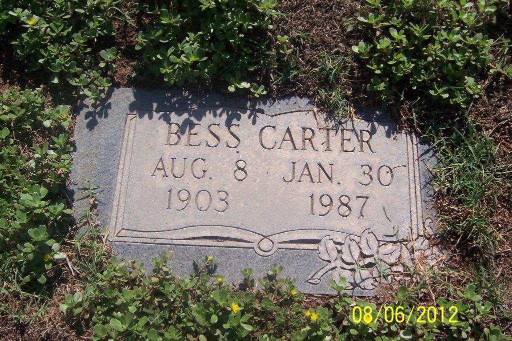 Photo: Bess V. Munn Thompson Carter grave, 2, Portales Cemetery ...