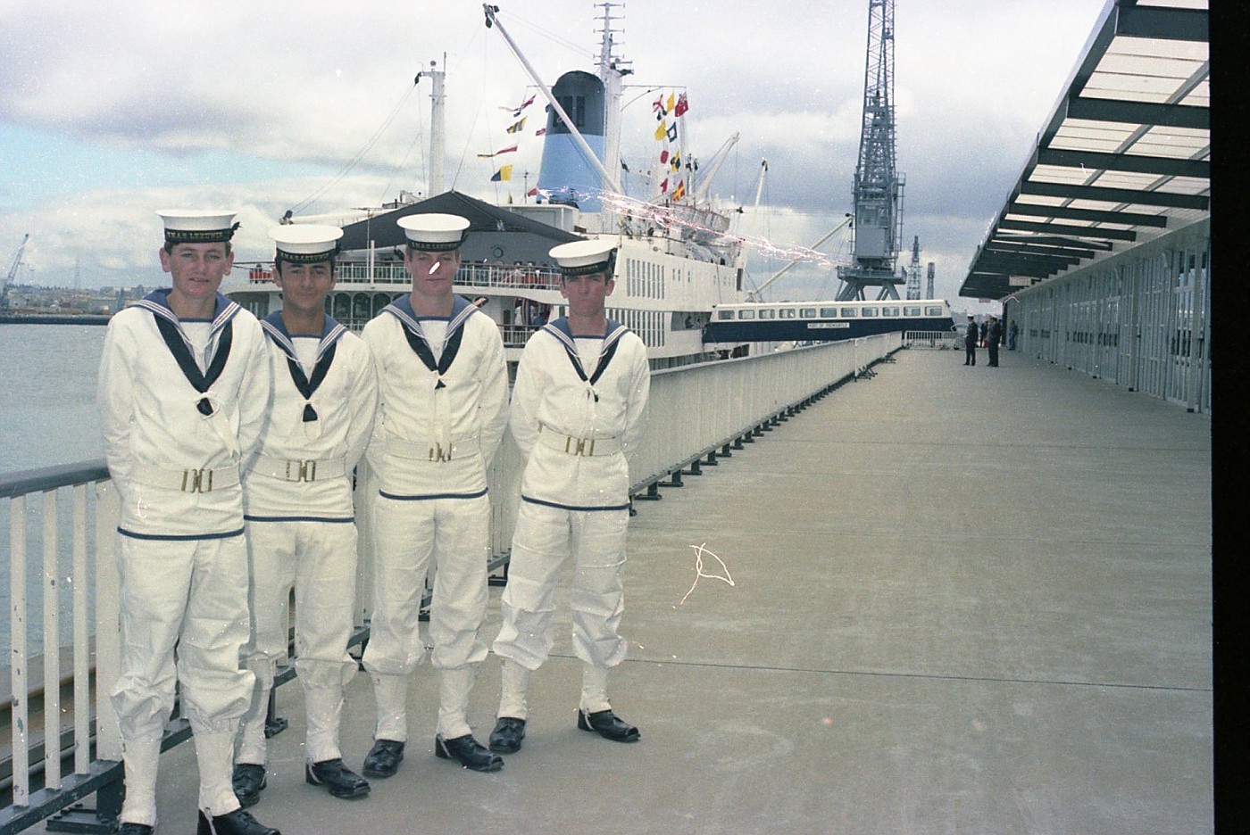 Photo: GW55 007.jpg | leeuwin 1975 album | Yagan60 | Fotki.com, photo ...