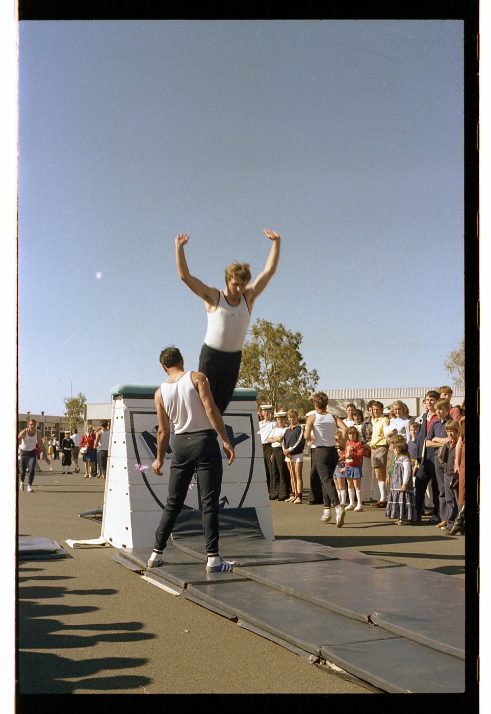 Photo: GX84 062.jpg | leeuwin 1977 album | Yagan60 | Fotki.com, photo ...