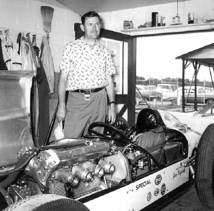 Photo: Frank Kurtis | 1 RACE CAR OWNERS,DRIVERS & CREW album | LOUD ...