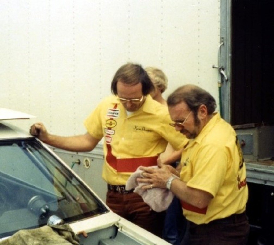 Photo: Don & Bill | BILL "GRUMPY" JENKINS DRAG CARS album | LOUD-PEDAL ...