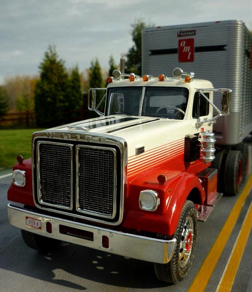 Photo: RoadBossLeftToo.jpg | AMT White Road Boss album | Mackinac359 ...