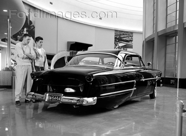 Photo: Rotunda-1955-Fordimages-0401-6537 | Rotunda - Ford Custom Cars ...