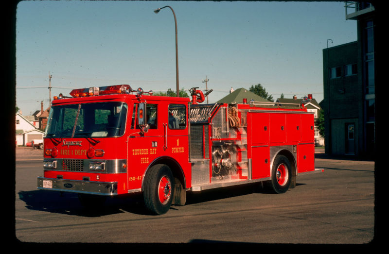Photo: Thunder Bay ONT Canada 1988 Pierce Superior pumper | Canadian ...