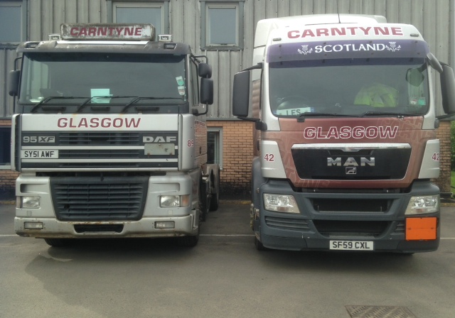 Photo: SY51AWF Daf 95XF no. 89 and SF59CXL MAN no. 42 | Carntyne ...
