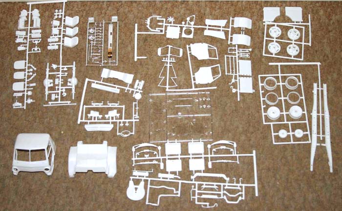 Photo: lindberg L-700 parts 3 | Lindberg 73068 Dodge L-700 - Flatbed ...