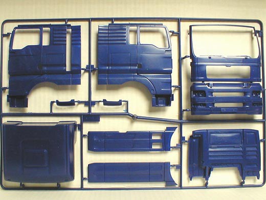 Photo: 1809-19738 | 3836 MAN TGA with Container Trailer (1:24) album ...