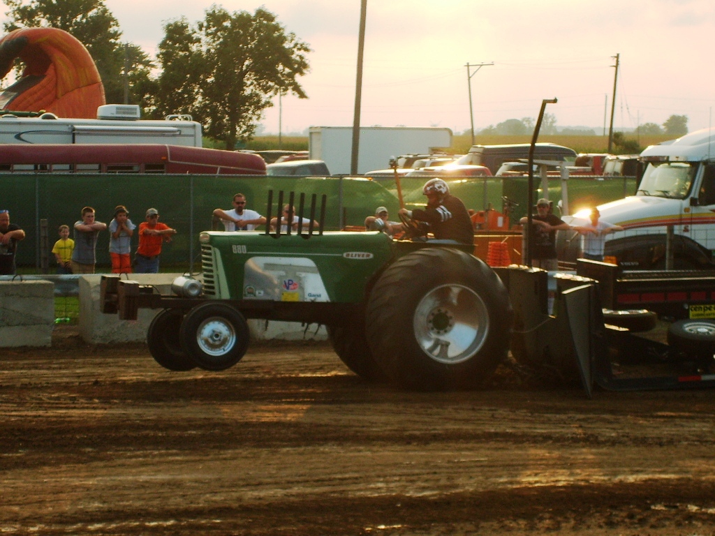 Photo: 7-25-08 078 | Illini State Pullers at Amboy album | NitroMarty | Fotki.com, photo and ...