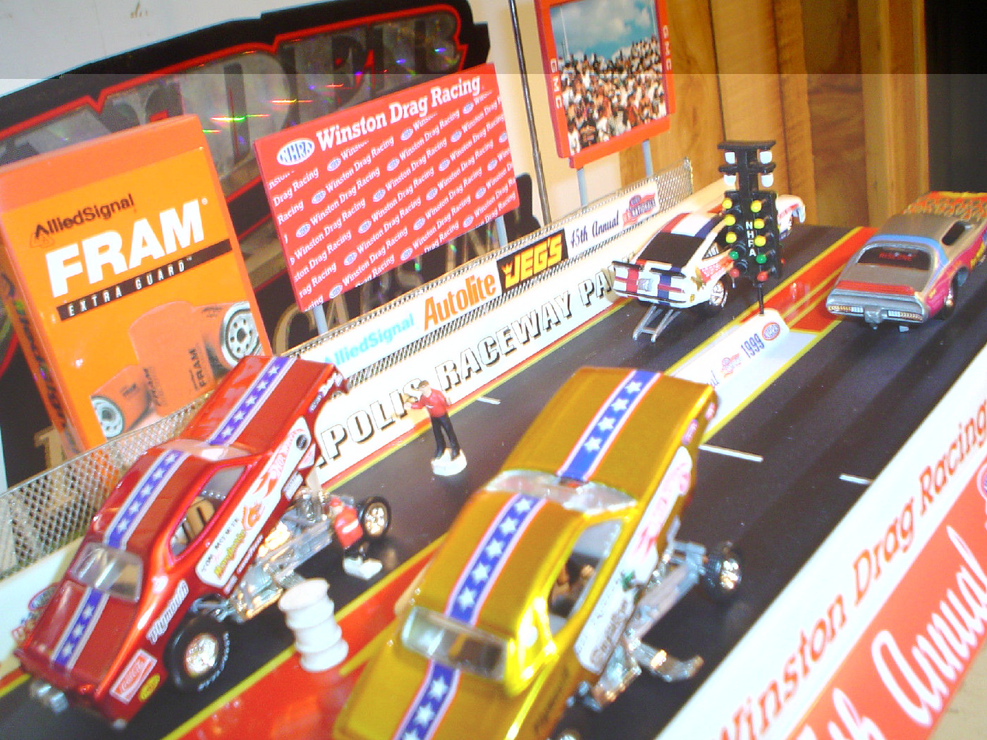 Photo: 1999 MAC TOOLS NHRA US NATIONALS DRAG STRIP STARTING LINE ...