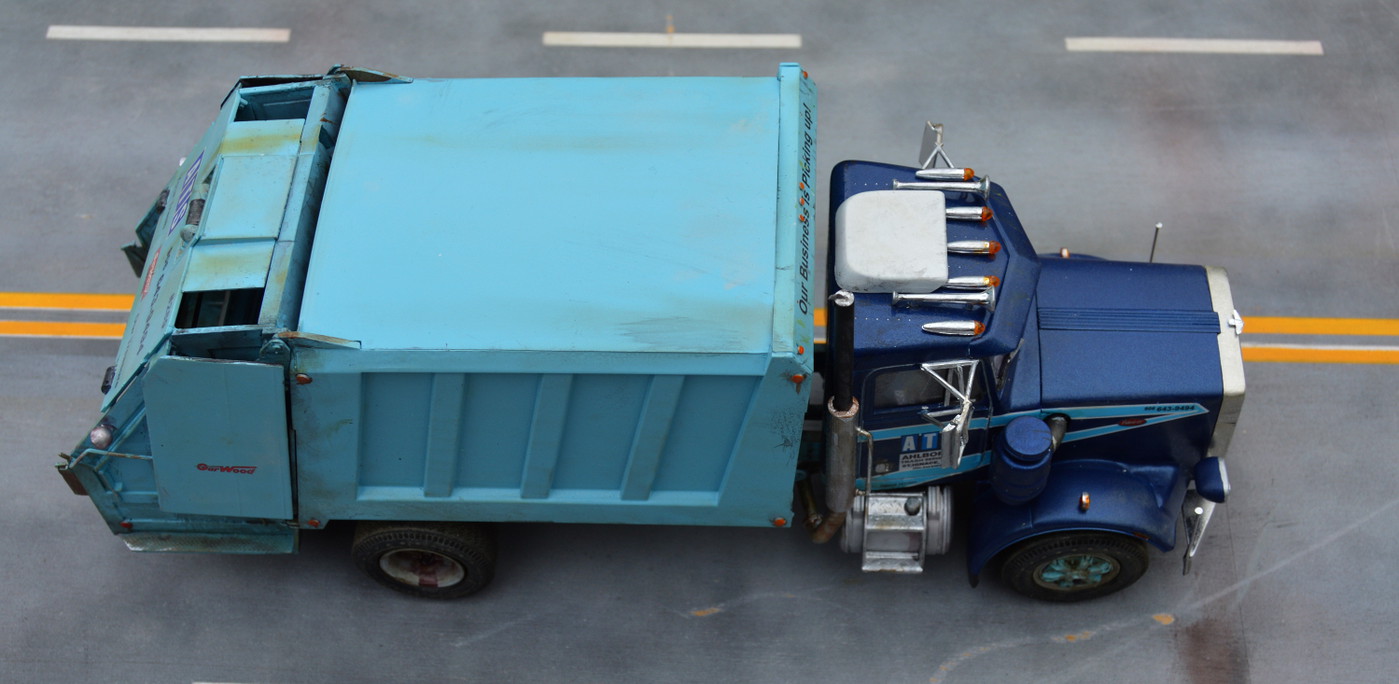 Photo: 289 GarWood Above Right Side 10 7 22 | Peterbilt 289 Set Back ...