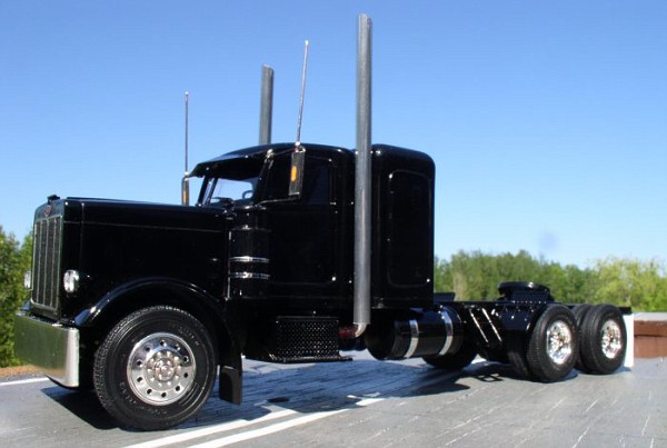 Photo: blackPeterbiltcustom.jpg | Various Peterbilt Model Builds album ...