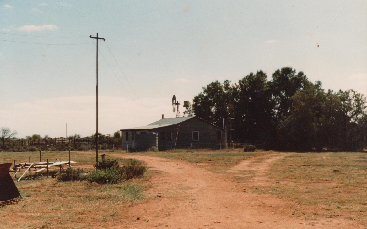 Photo: Scrubby Outstation - Stationhands quarters | Nonning Station ...