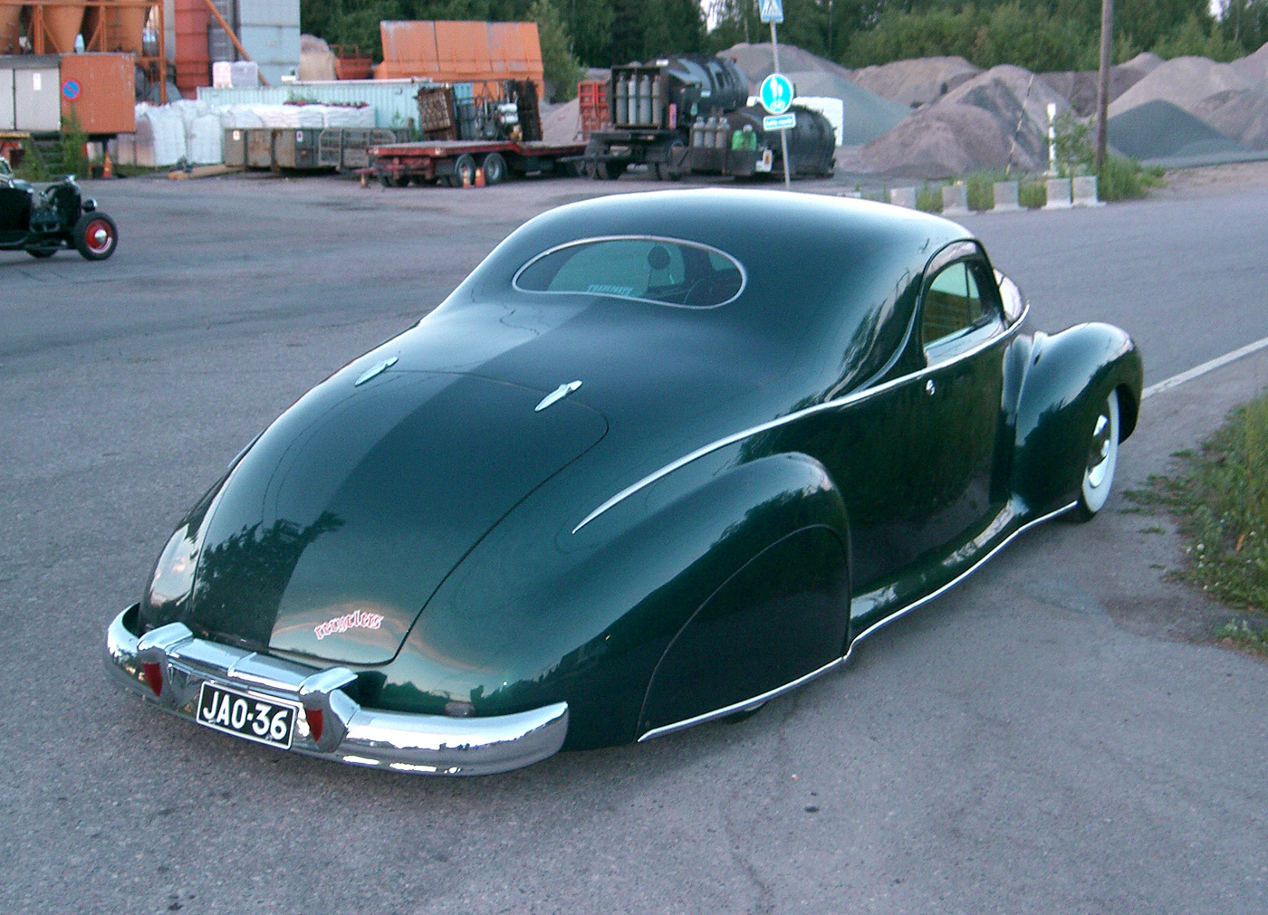Photo: Zephyr 4 | Timo Hersti's 1941 Lincoln Zephyr album | Rik Hoving ...