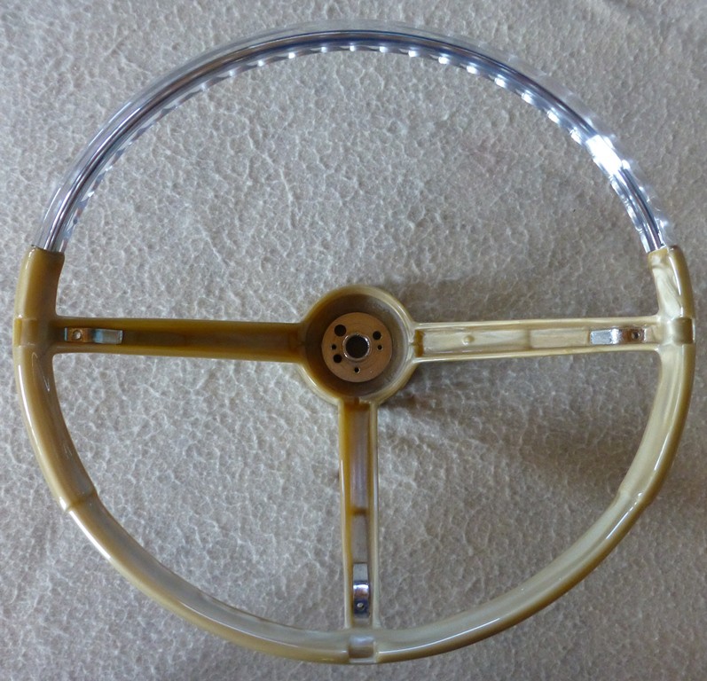 Photo: Pontiac-1967-1968-Metallic-gold-22 | 1964 Poniac Grand Prix ...