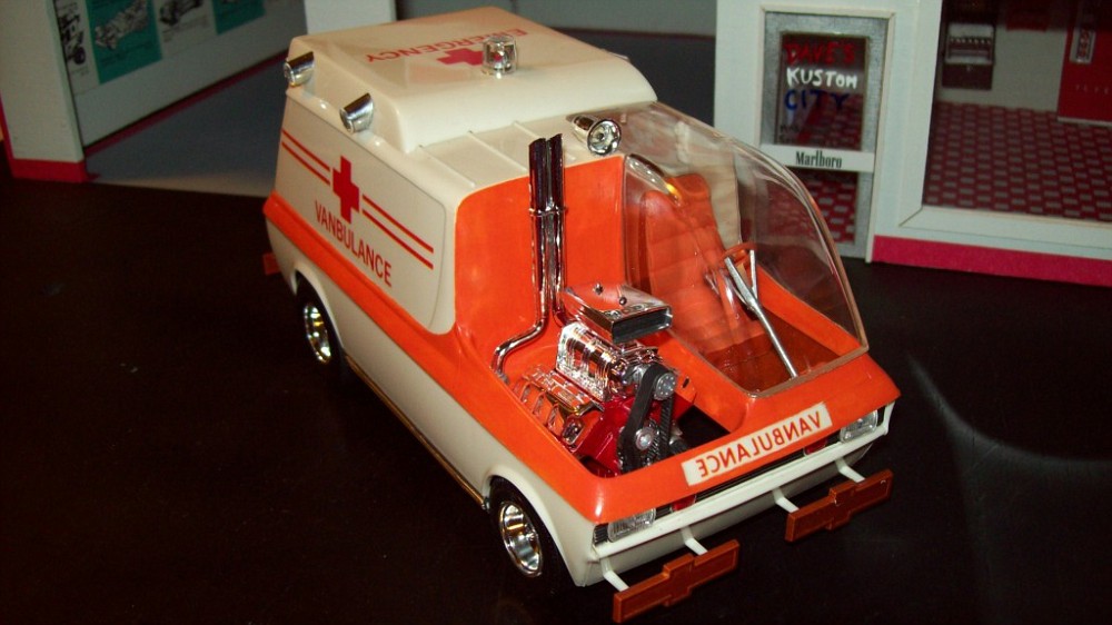 Photo: 007-2 | MONOGRAM Vanbulance #2214 album | DRASTIC PLASTICS MODEL ...