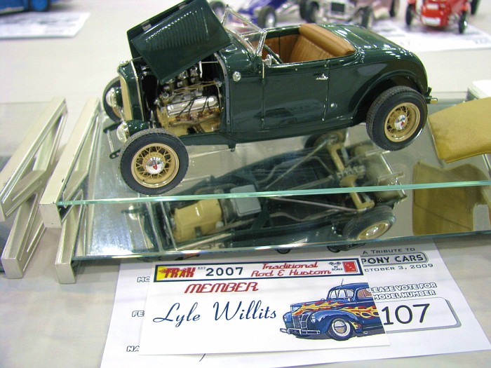 Photo: Lyle Willits photo (4) | TRaK forum memorabilia album | DRASTIC ...