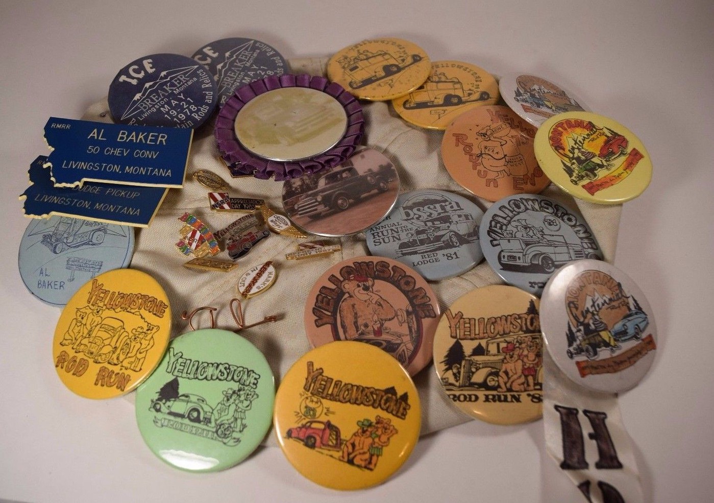 Photo: Vintage Collection of Rod Run Buttons and Pins (1) | 4 STREET ...