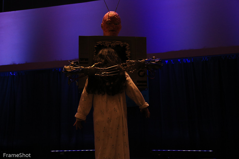 Photo: MomoCon CstCnts 20211218 0126 | Momo Con 2021 album | FrameShot ...