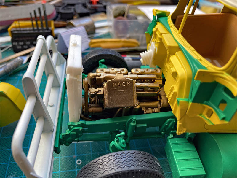 Photo: Mockup 18 | Mack R685ST with Tandem Log Jinker album | Cars 'n ...