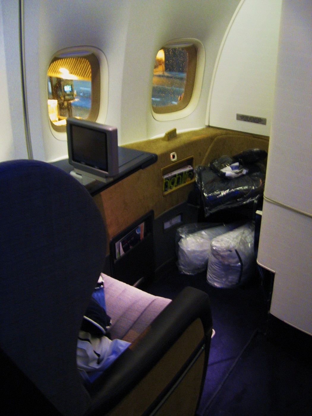 Photo: BRITISH AIRWAYS FIRST CLASS SEATING ~ 1A | BRITISH AIRWAYS TO ...