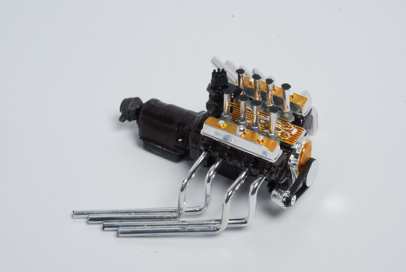 Building the uber-rare Monogram Uncertain T album | Funman1712 | Fotki ...