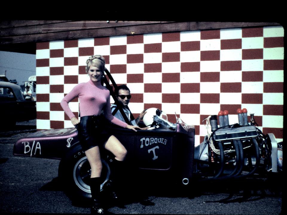 Photo: Trophy Girl (34) | TROPHY GIRL'S ,PARTS GIRL'S & WOMEN WITH CAR ...