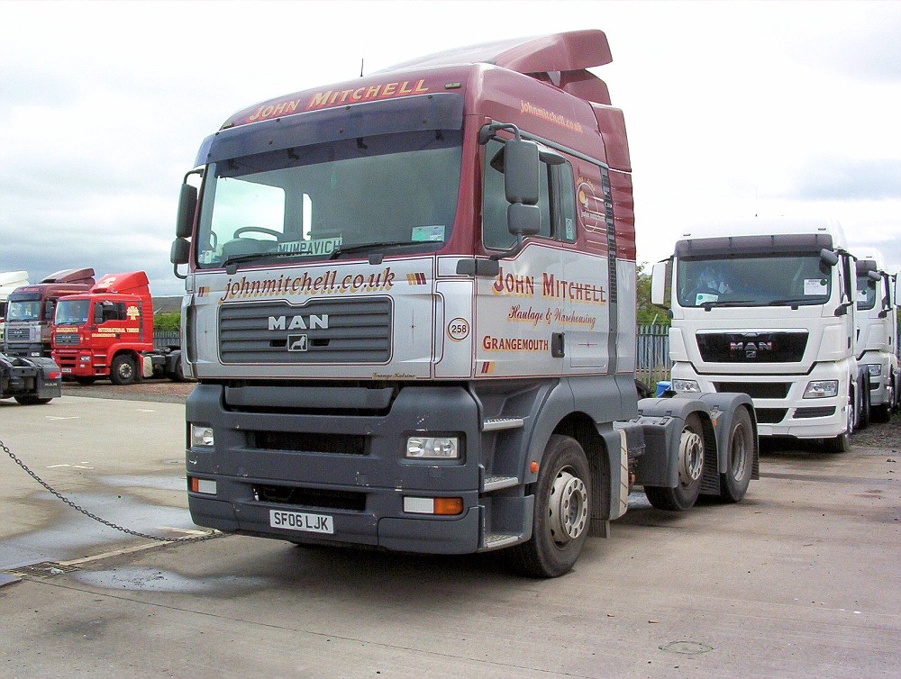 John Mitchell Haulage & Warehousing, Grangemouth, Stirlingshire ...