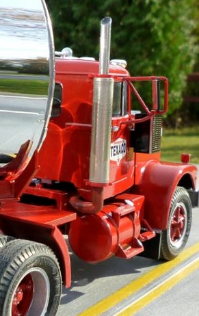 Photo: DiamondReoRightrear.jpg | AMT Texaco Plated Tanker album ...