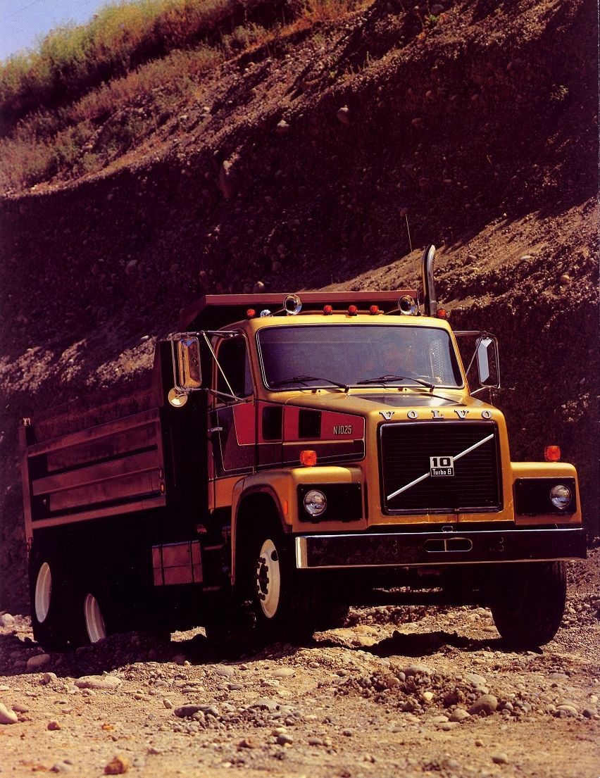 Photo: Volvo N10 Brochure 10 | Volvo N10 US album | Dutch Model Truck ...