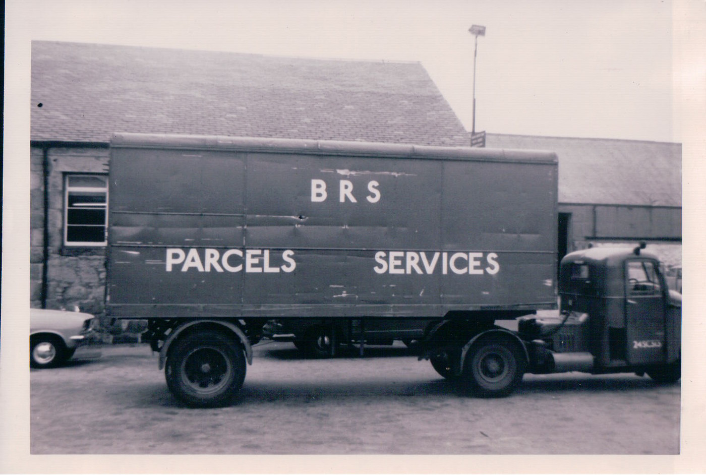 Photo: CSX739C (?) 1965 Scammell MH no.24SC313 (?) | BRS Parcels in ...