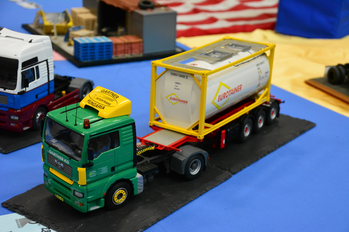 Photo: DSC 2073 | Jabbeke 2023 "Large Scale Models" album | Dutch Model Truck Club | Fotki.com ...