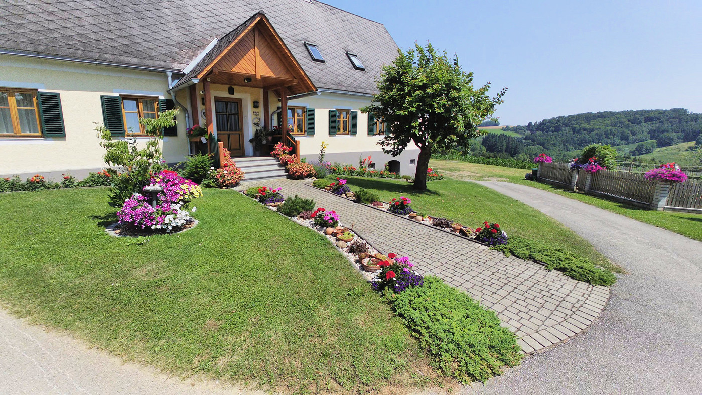 Photo: 2023 07 11 09 E-bike visit to Ingrid & Ernst | 2023 07 11 E ...