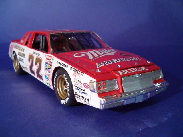 Buick Regal 1985 #22 Bobby Allison Miller American
