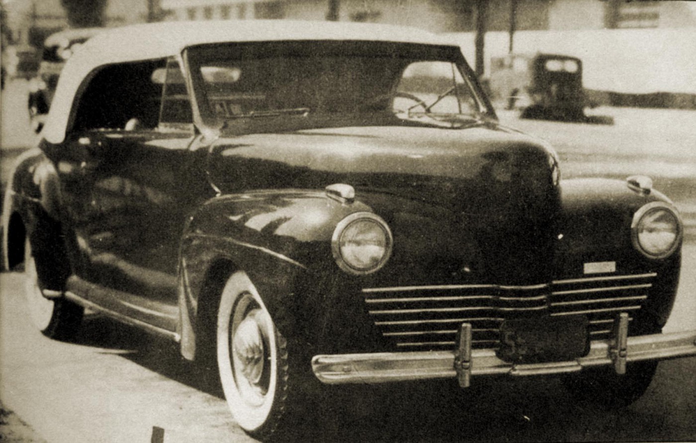 Photo: P4130010 | '40's - '50's built '41 Ford Customs album | Rik ...